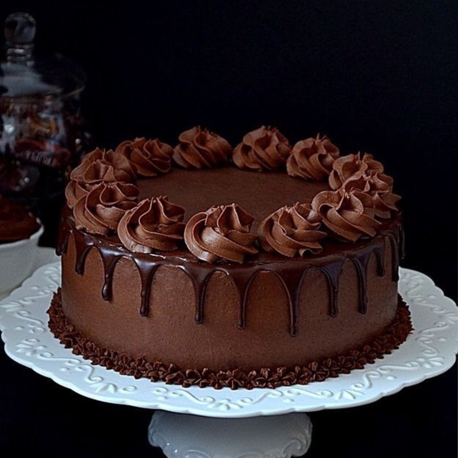Images Of Yummy Chocolate Cakes Chocolate Hazelnut Semi Naked Cake With