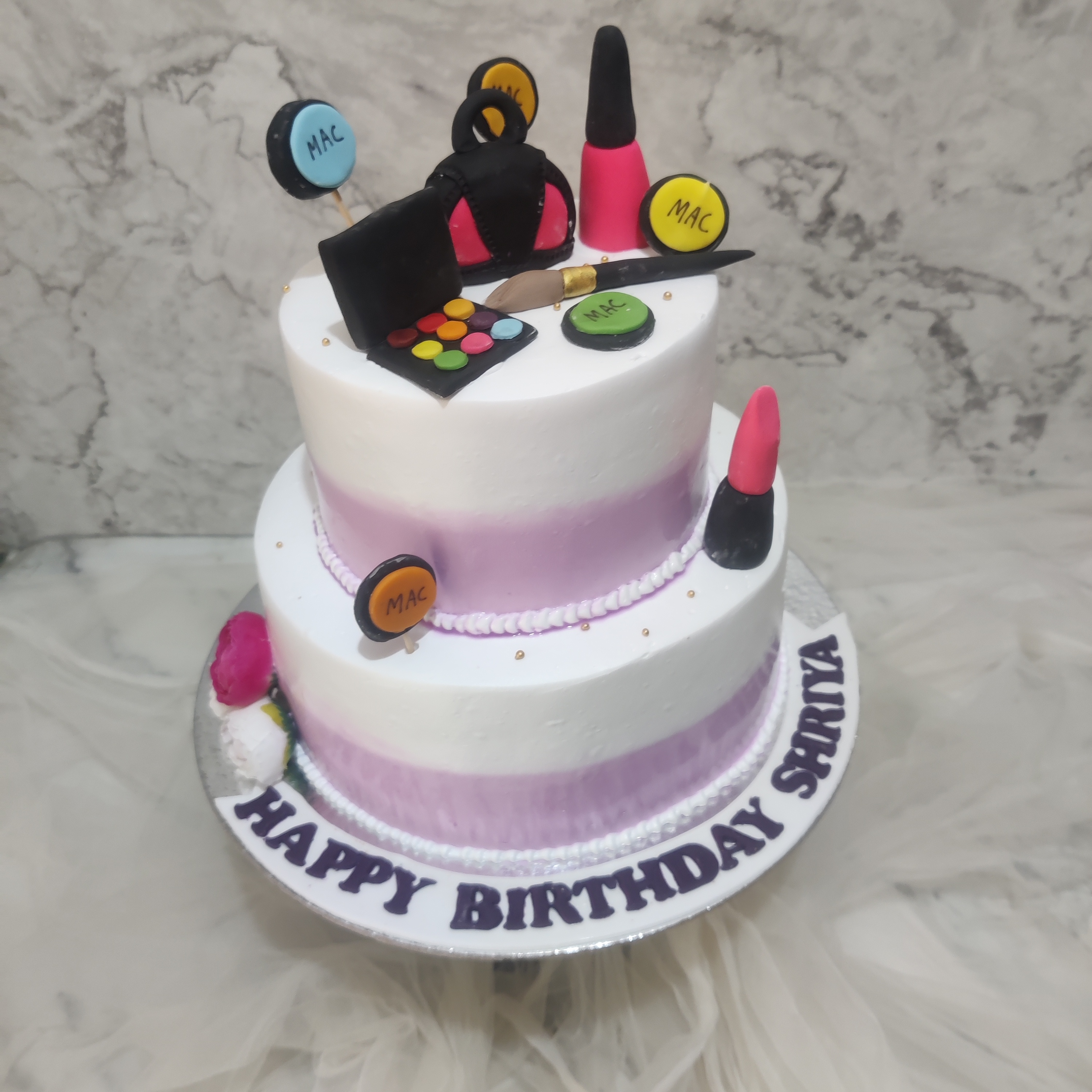 Two Layer Makeup Cake | Yummycake Two Layer Makeup Cake | Yummycake